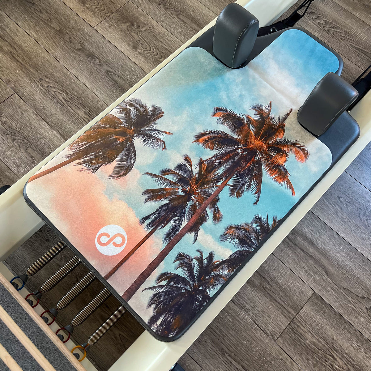 REFORMERMAT - Sunset Palm Trees